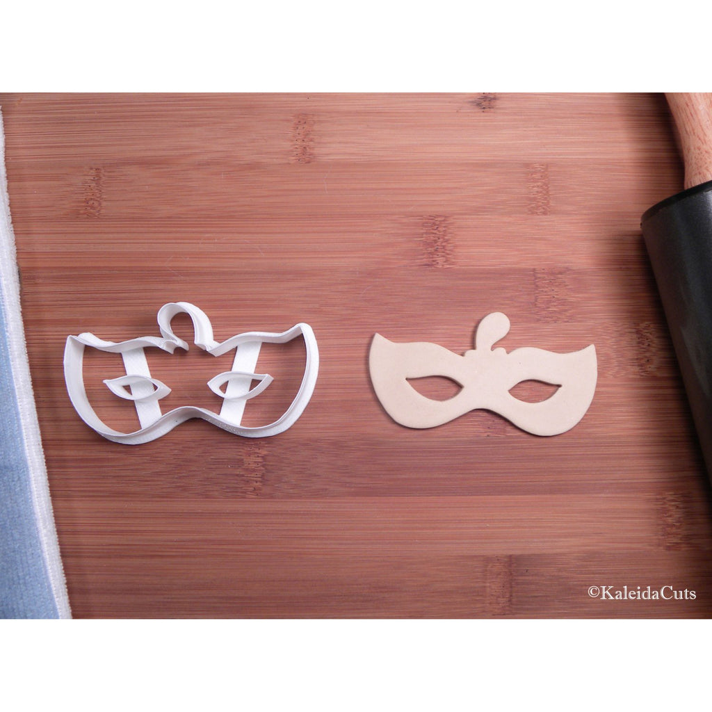 Mask Cookie Cutter - KaleidaCuts